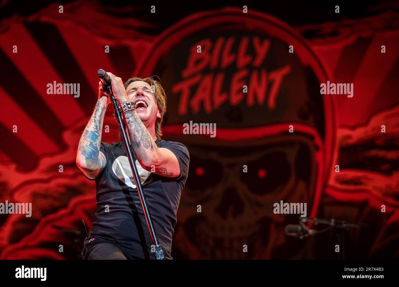 Neuhausen Ob Eck, Germany. 17th June, 2023. Lead singer Benjamin ...