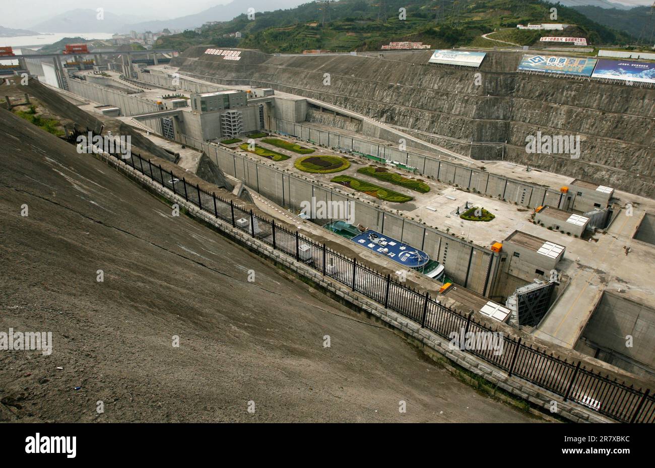 Ships traverse the locks at the Three Gorges Dam on the Yangtze River ...