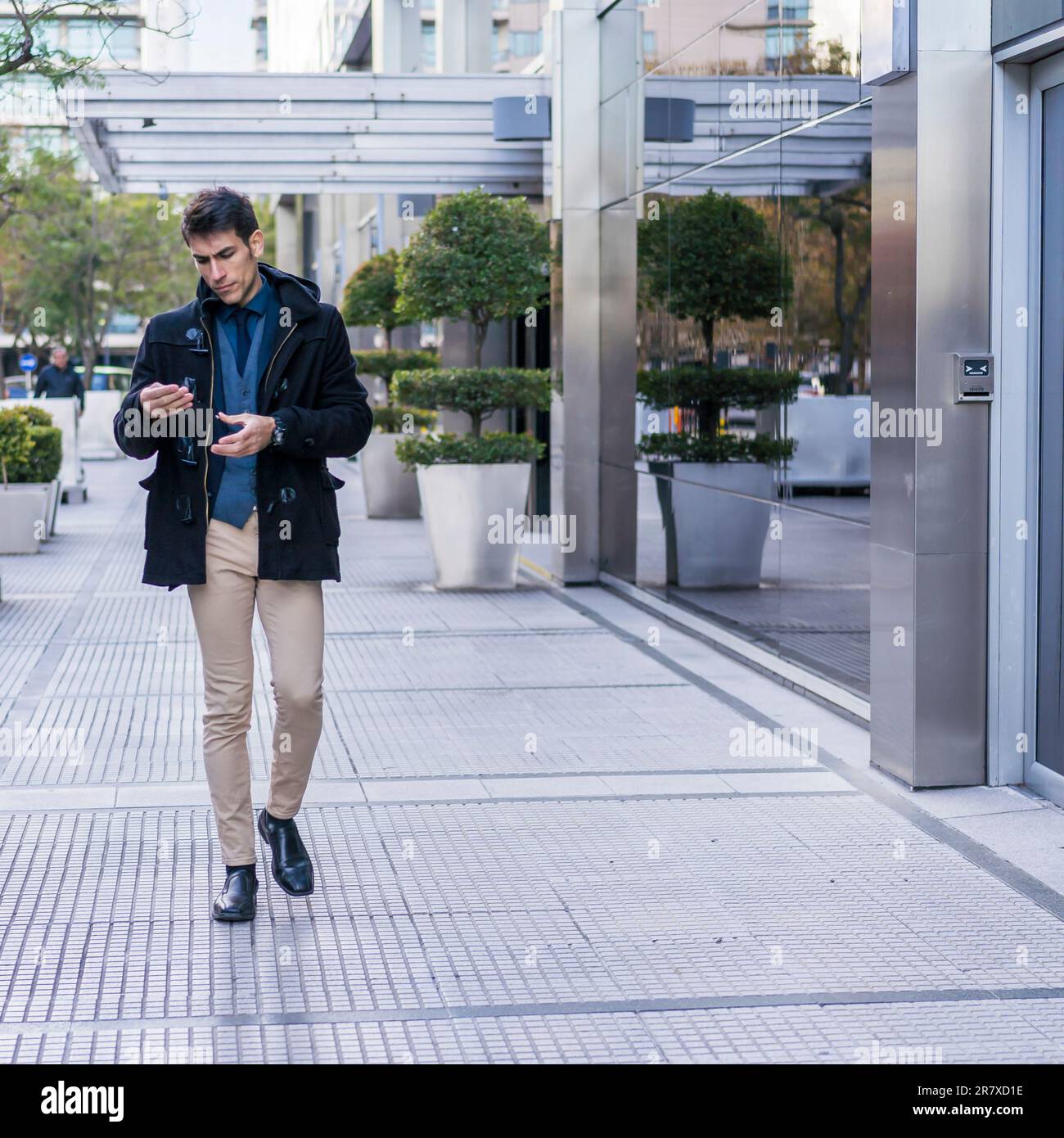 Entrepreneur going in office hi-res stock photography and images - Alamy