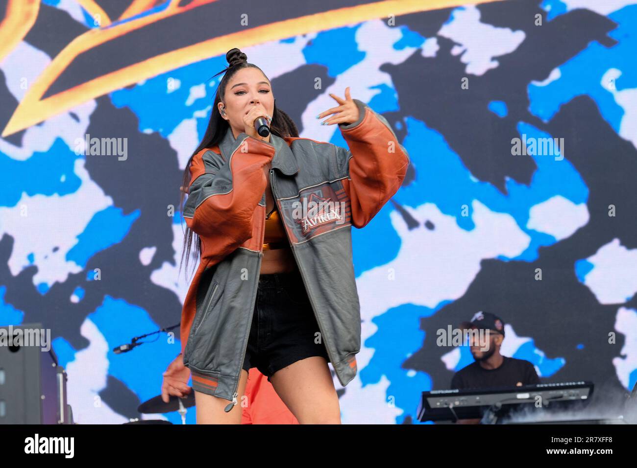 Tula Paulinea "Tulisa" Contostavlos with English London based hip hop ...