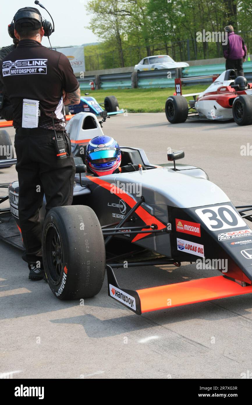 Formula Racing at Road America Sports Car Course during the SVRA ...