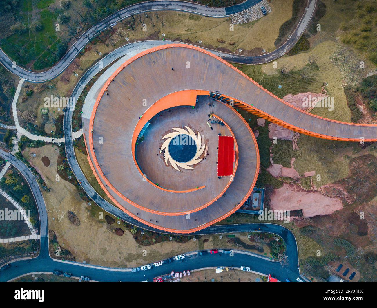 Aerial view platform system on hi-res stock photography and images - Alamy
