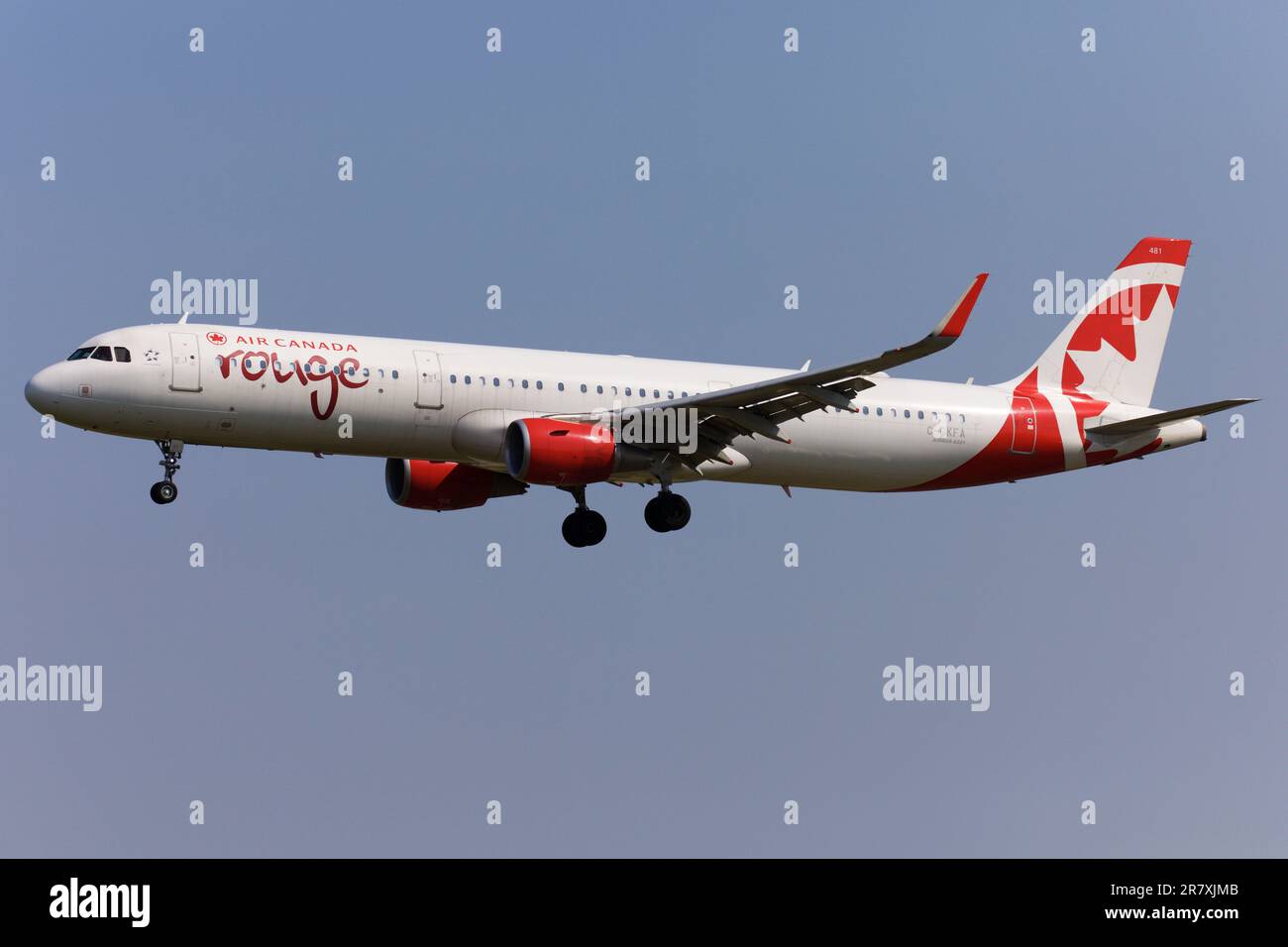 Rouge Airline Airbus 321, C-GKFA, Landing at Pearson Airport, Toronto ...