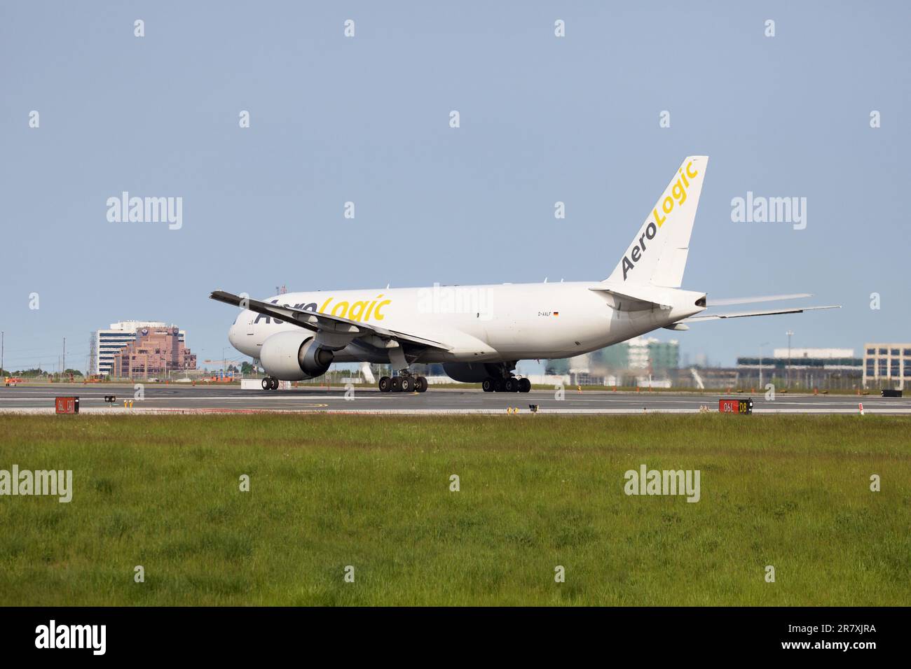 AeroLogic Boeing 777F, D-AALF, Taxiing for Takeoff at Pearson Airport ...