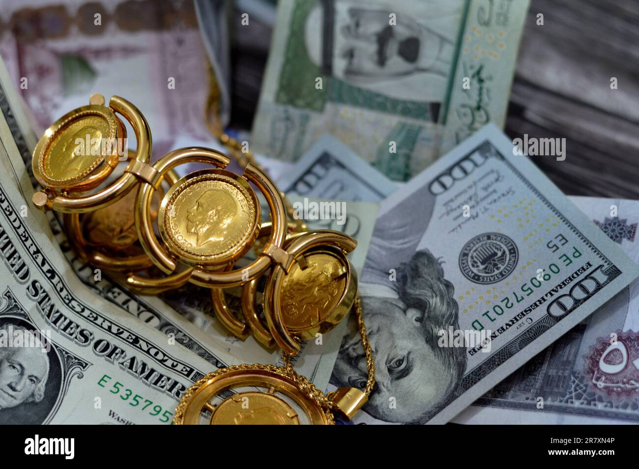 Saudi Arabia Riyals and USA USD American dollars banknotes currency ...