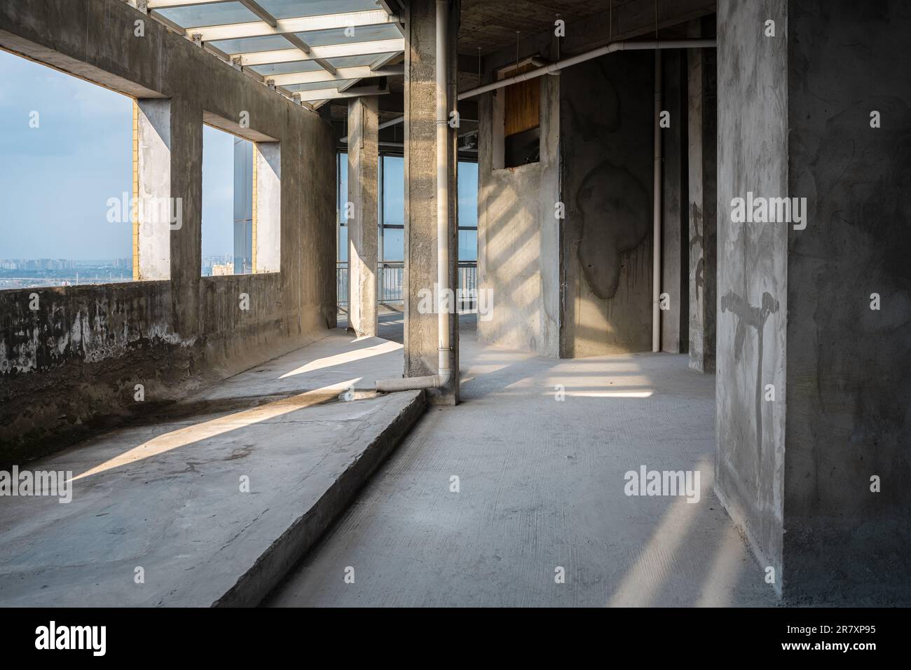 Sunny sunlight shining inside a newly constructed house Stock Photo - Alamy