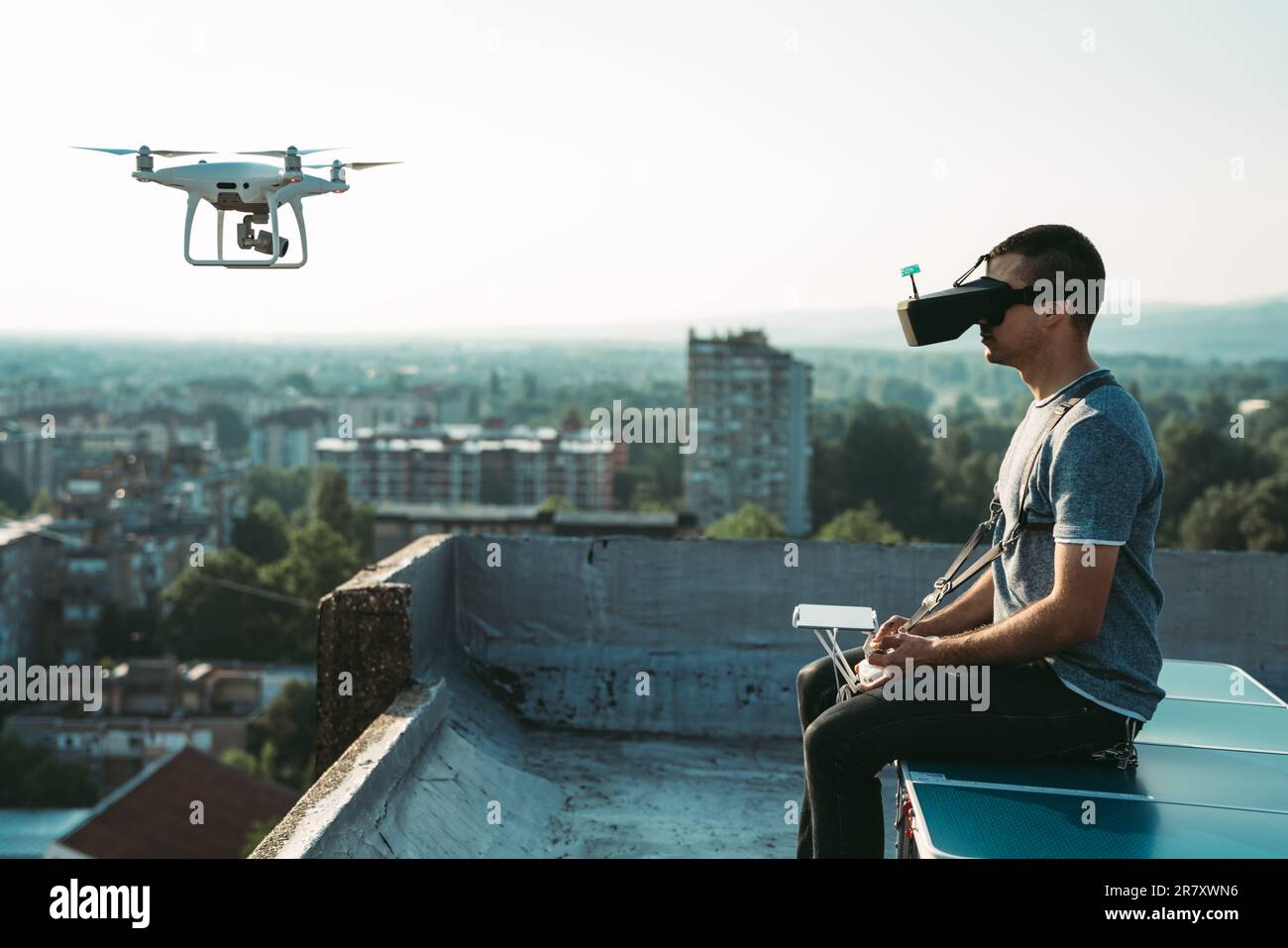 Virtual reality flight simulation hi-res stock photography and images ...