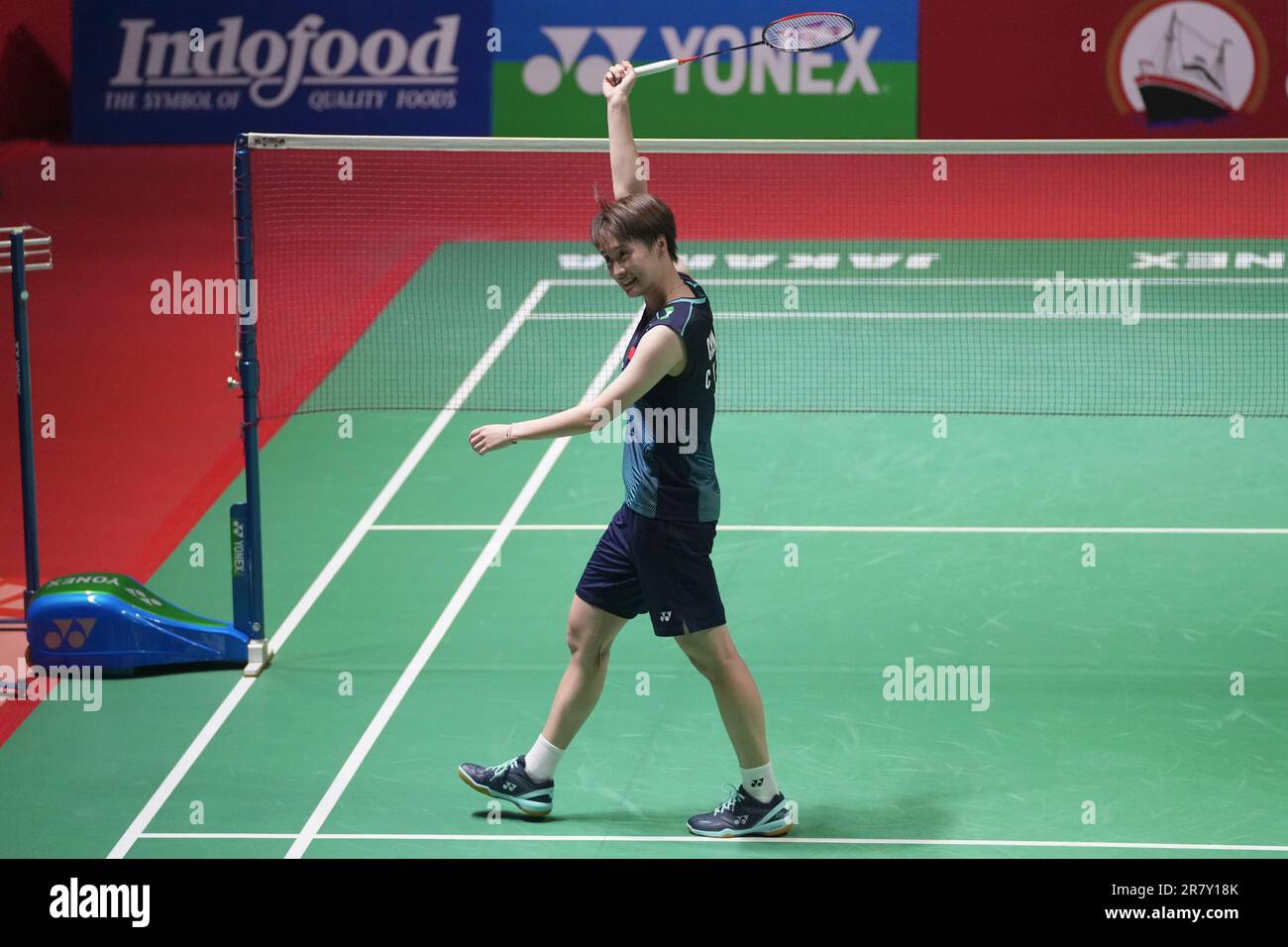 China's Chen Yu Fei celebrates after defeating Spain's Carolina Marin ...