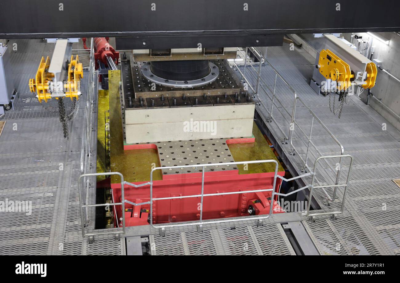 The National Research Institute for Earth Science and Disaster ...