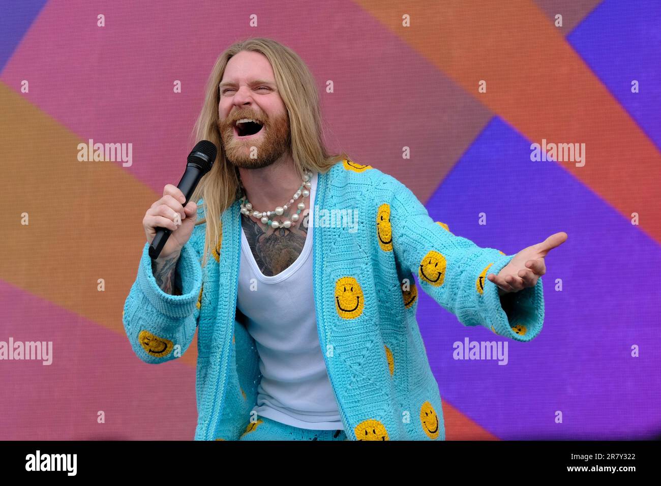 Newport, UK. 17th June, 2023. British singer songwriter and social ...