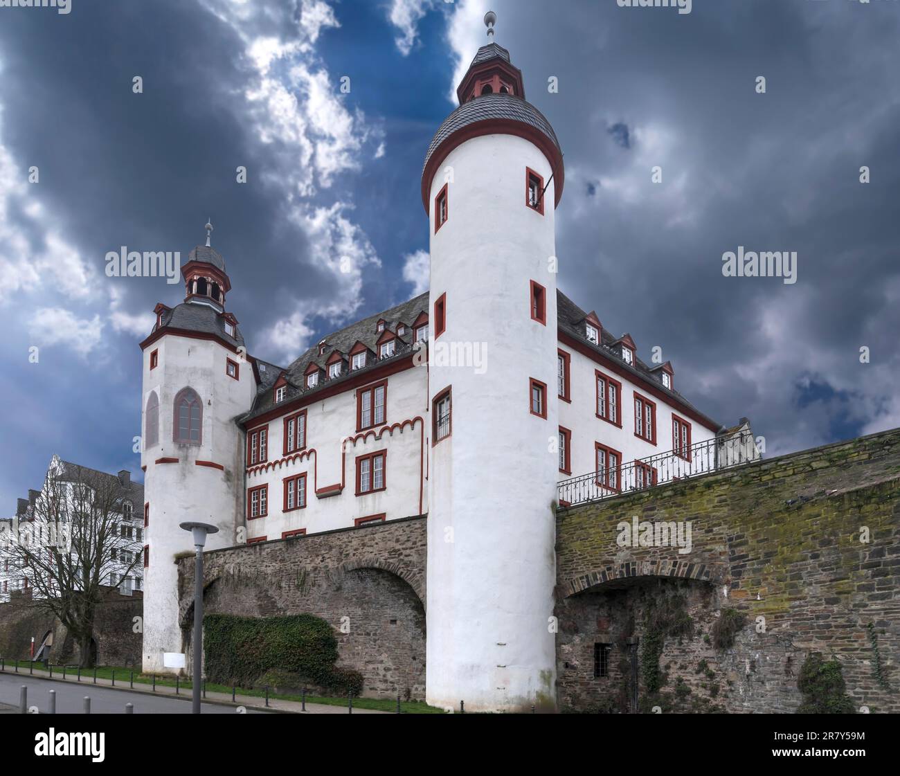 Old castle, former electoral moated castle from the 13th century, today ...