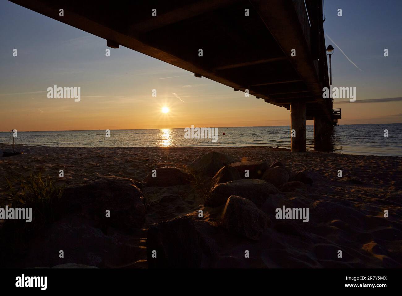Lubmin, Sonnenuntergang, Steg, Sommer, Meer, Ostsee, Baltic Sea Stock ...