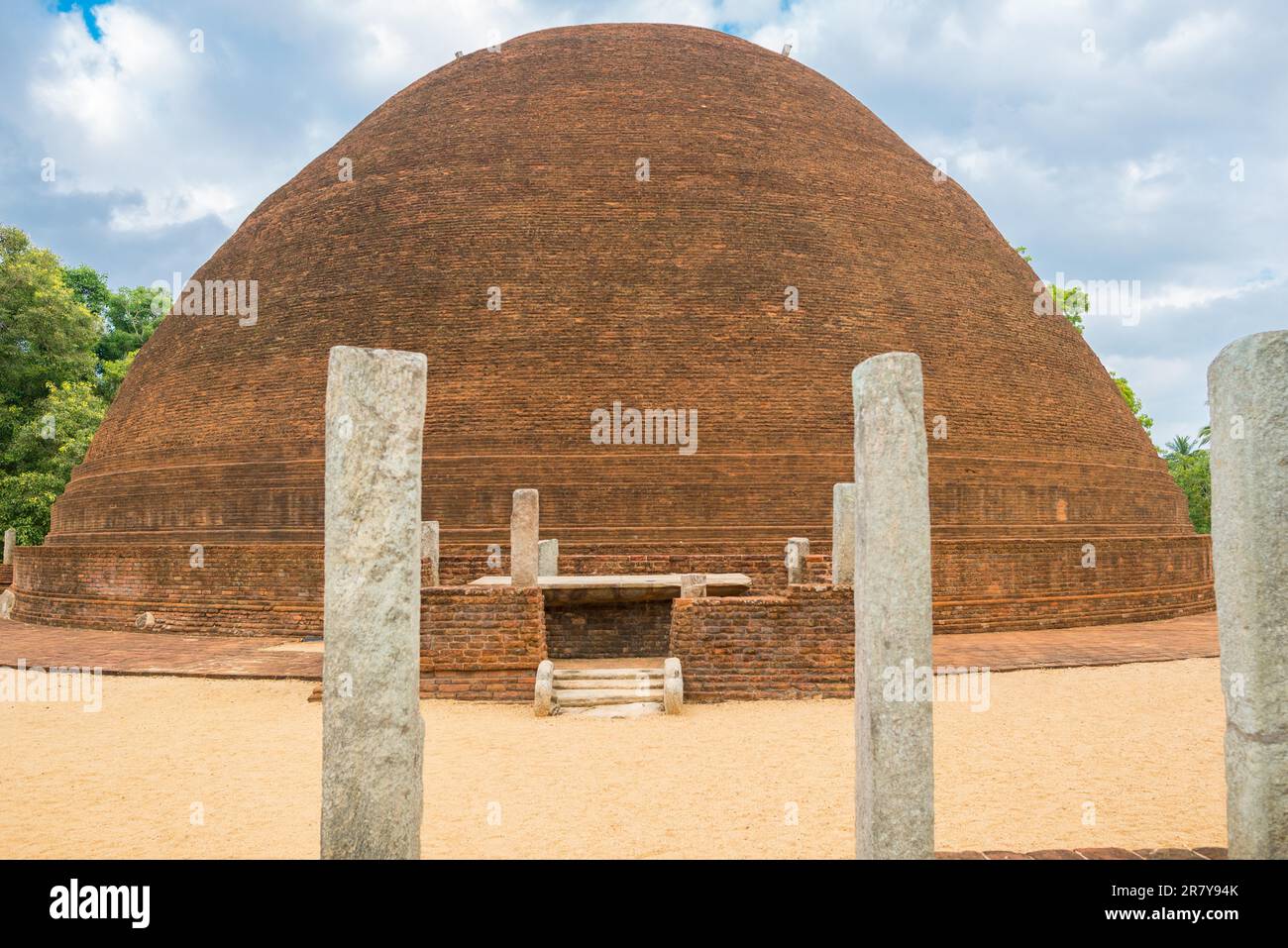 The old hemispherical dome, the Sandagiri Stupa, the oldest Stupa in ...