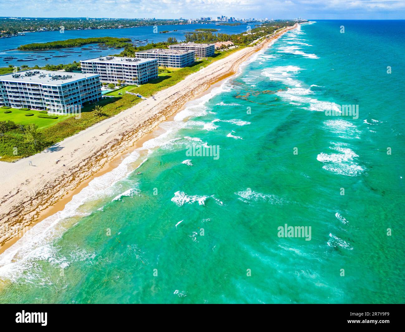Phipps Ocean Park and Ibis Isle, West Palm Beach, Florida, USA Stock ...