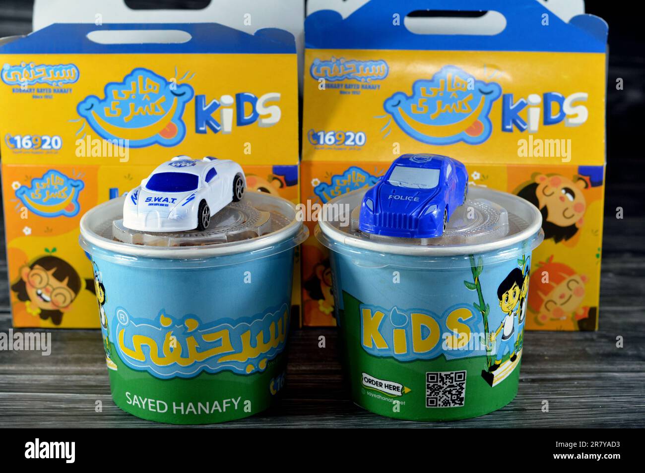 Cairo, Egypt, June 15 2023: Sayed Hanafy Koshary Koshari, street food ...