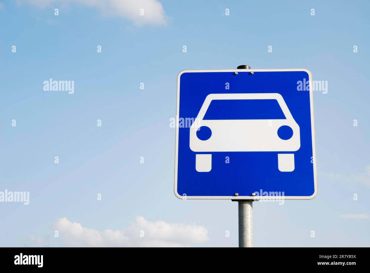 Car highway sign board hi-res stock photography and images - Alamy