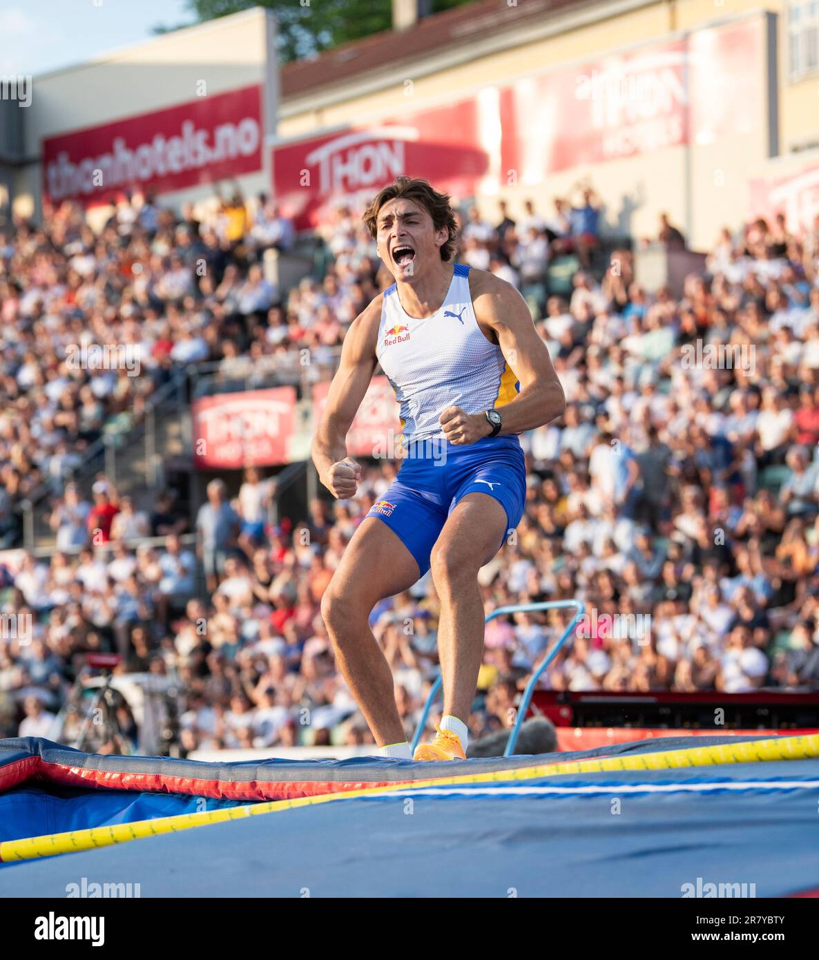 Armand Duplantis of Sweden competing in the men’s pole vault at the ...