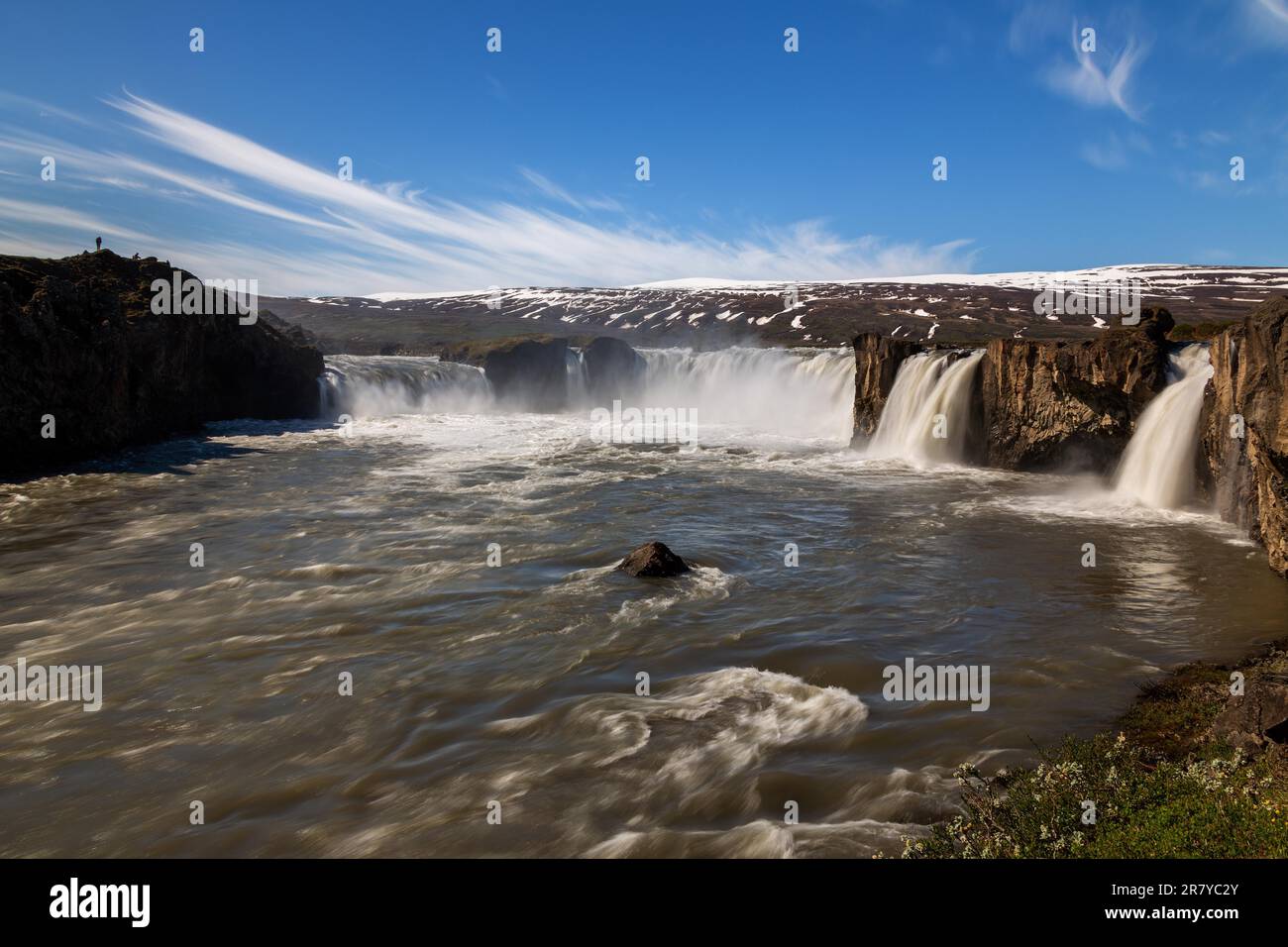 Waterfall tourist godafoss cascade hi-res stock photography and images ...