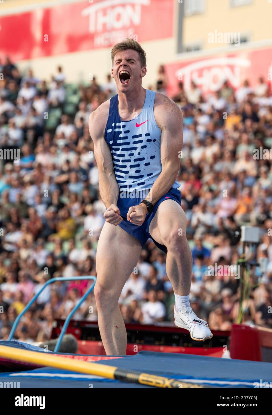 Christopher Nilsen of the USA competing in the men’s pole vault at the ...
