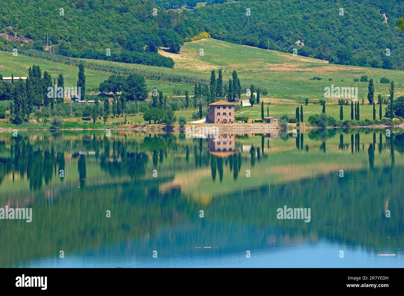 Corbara lake, Lago di Corbara, Tiber Valley, Todi, Umbria, Italy Stock ...