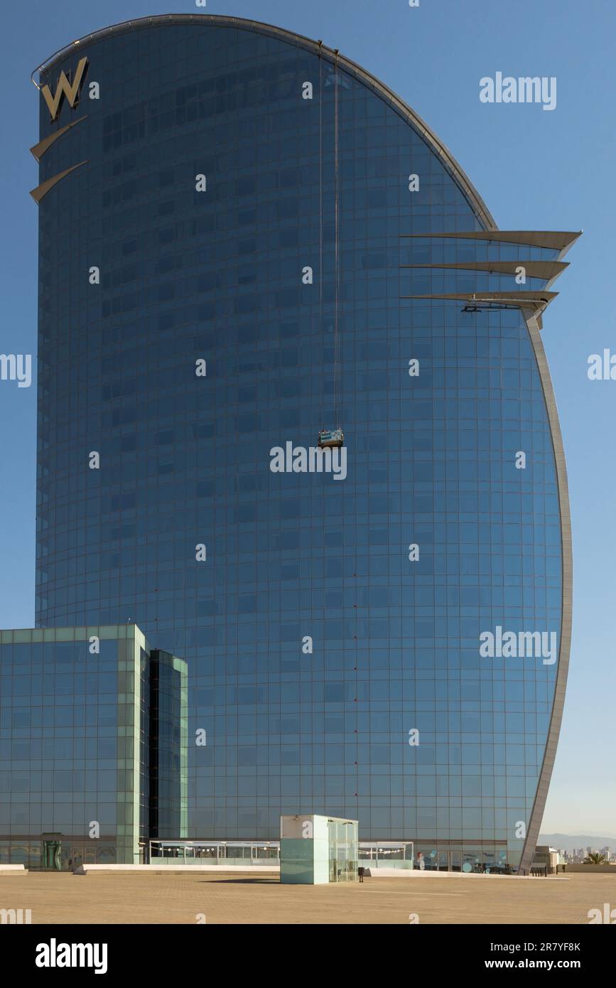 Swing stage hi-res stock photography and images - Alamy