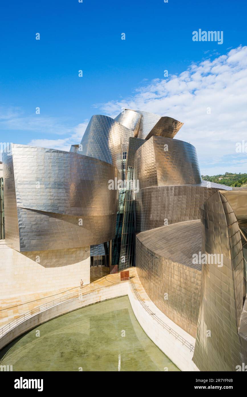 The Guggenheim Museum is a fantastic building for modern and ...