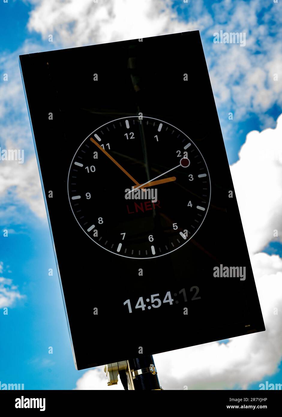 Train Station, Grantham Lincolnshire, UK – A modern digital station ...