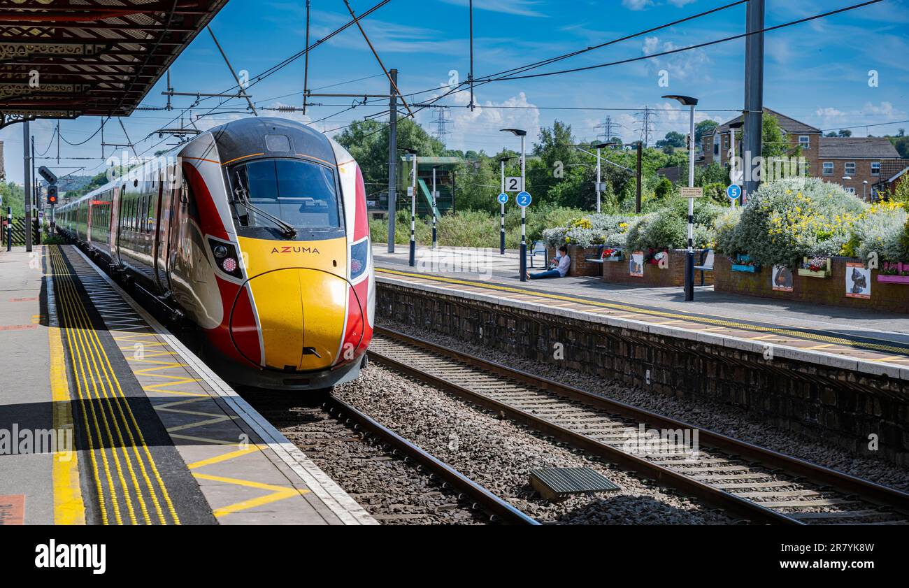 Train Station, Grantham, Lincolnshire, UK – A London North Eastern ...