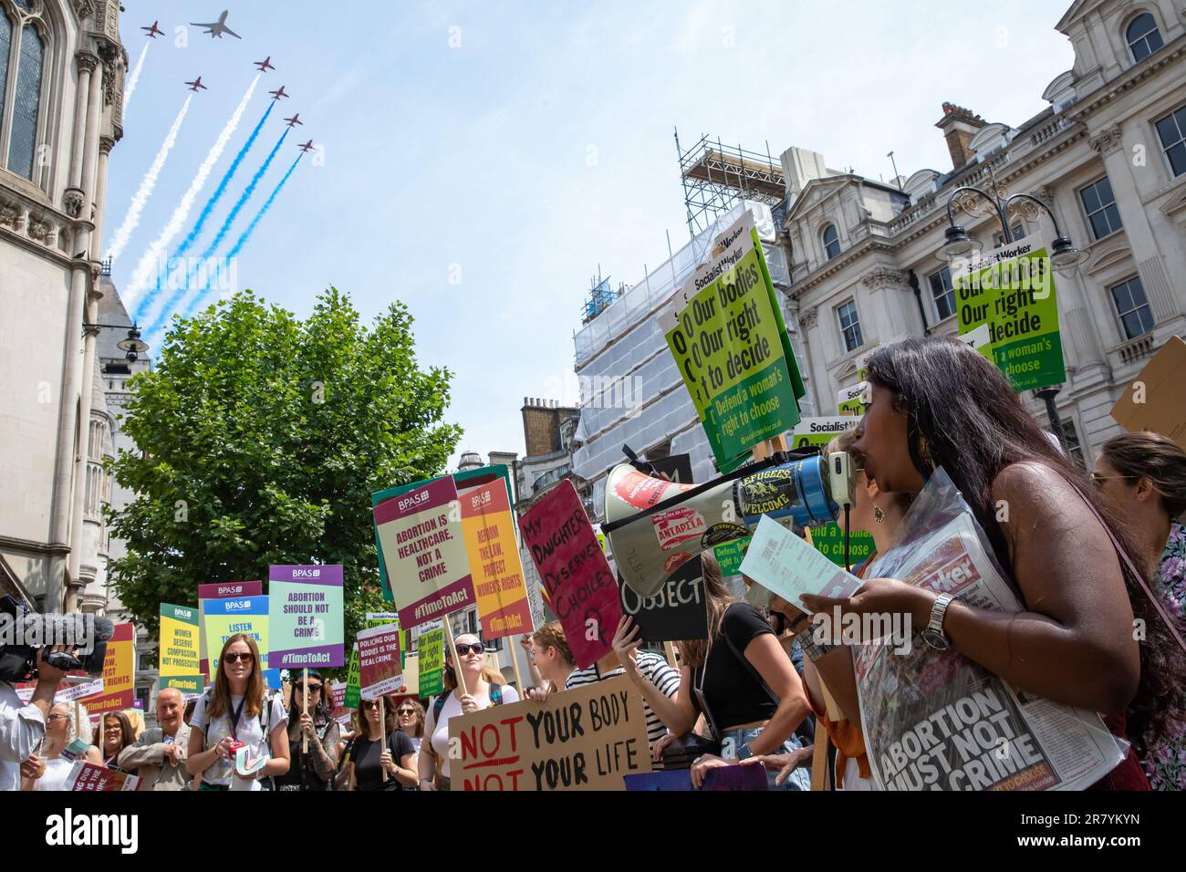 Prison arrows hi-res stock photography and images - Alamy