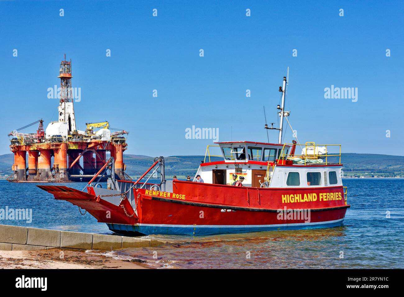 Cromarty Scotland huge orange oil rig and Nigg - Cromarty Ferry the red ...
