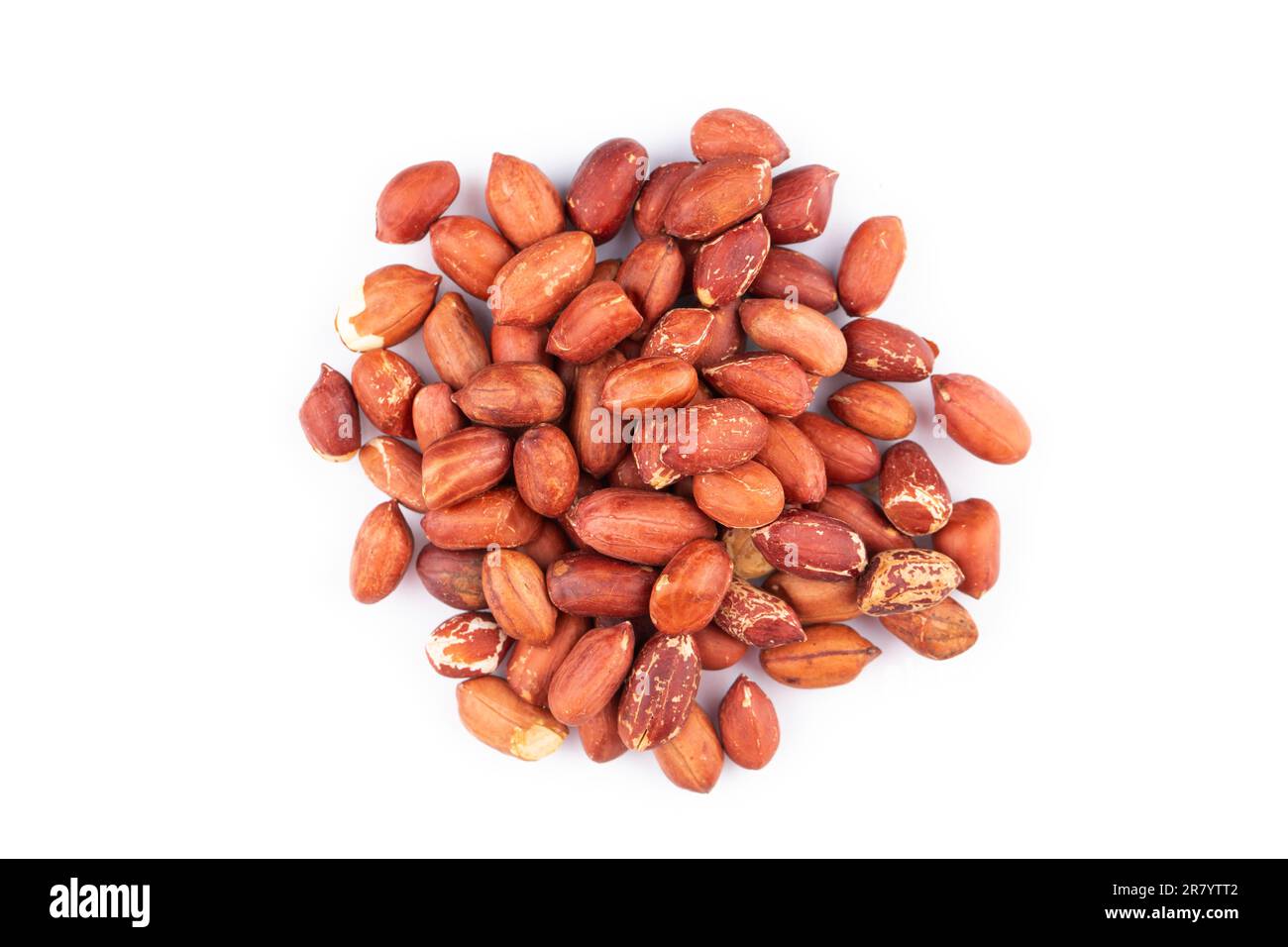 Peeled groundnut heap isolated on white background. Eating peanuts ...