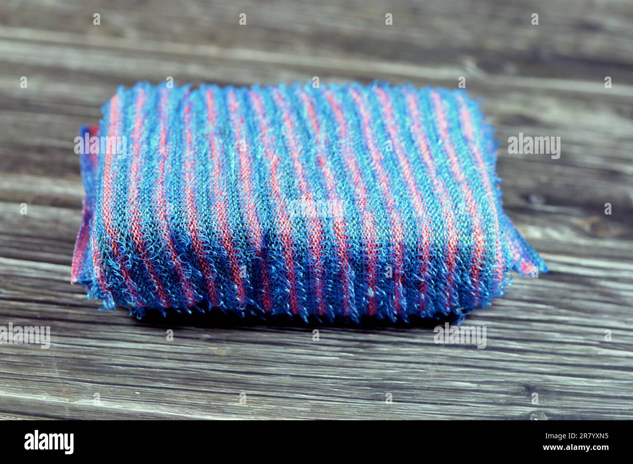 Non scratch multi color kitchen utensil scrubber pad, Multi use and ...