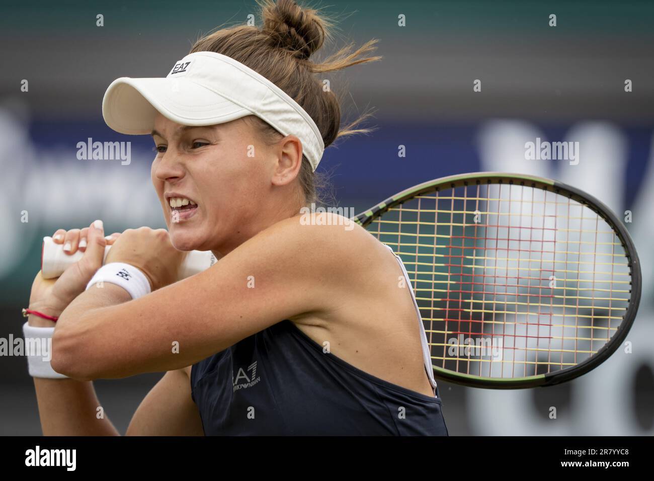ROSMALEN - Veronika Kudermetova (RUS) in action against Ekaterina ...