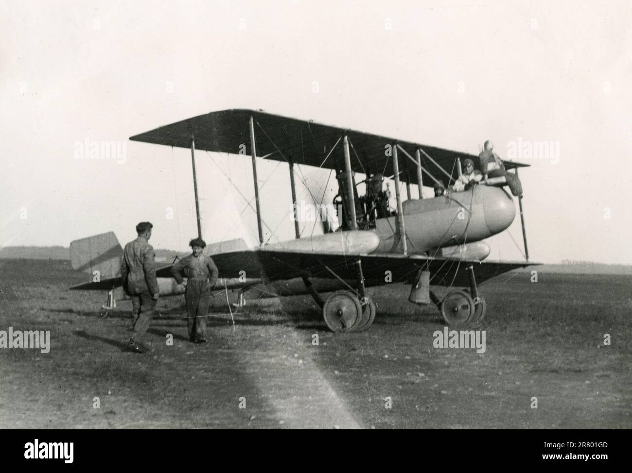 Italian aircraft Caproni CA.38, Italy 1910s Stock Photo - Alamy