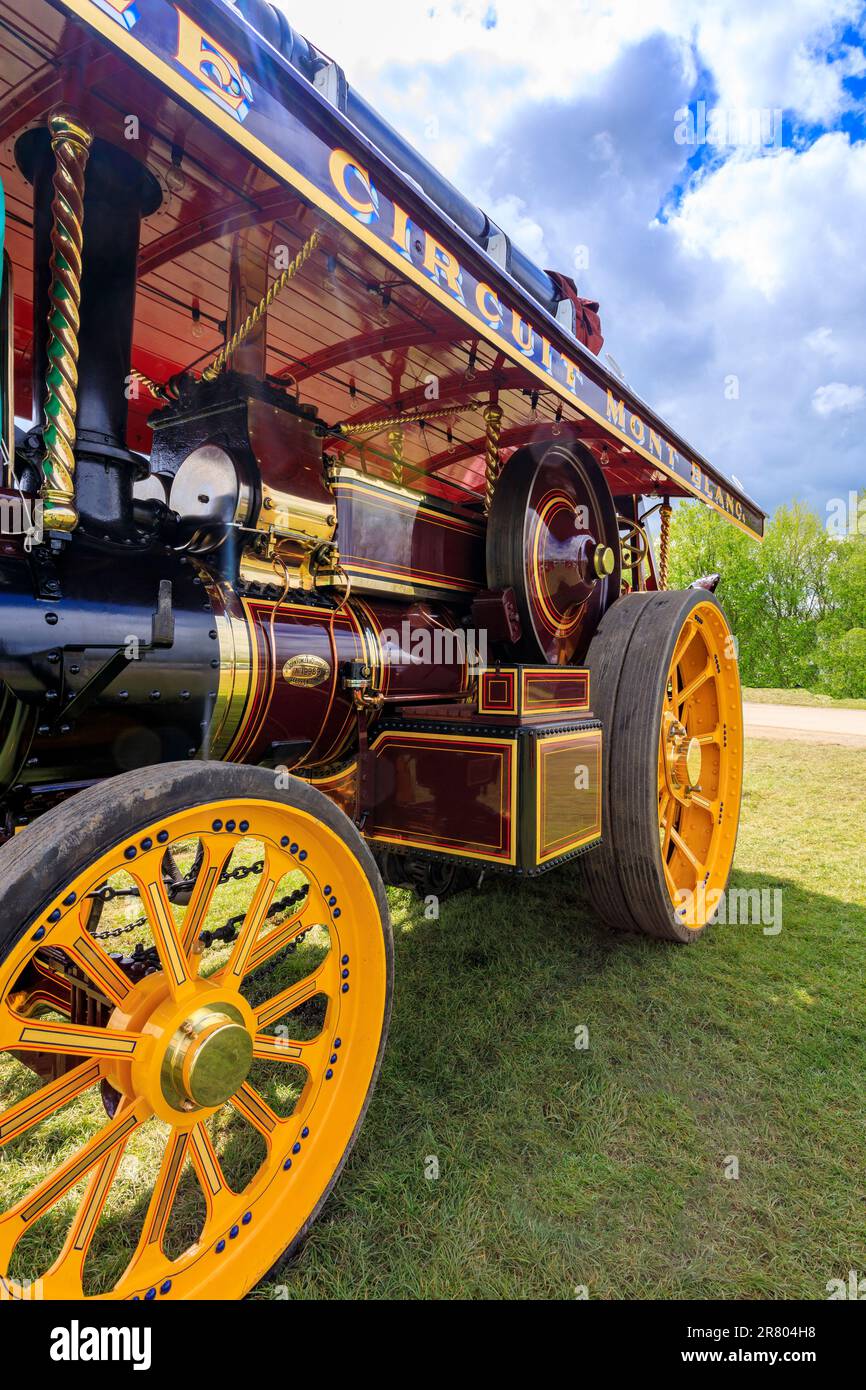 Modern 2016 Fowler Super Lion B6 new-build showman’s engine ‘Onward’ at ...