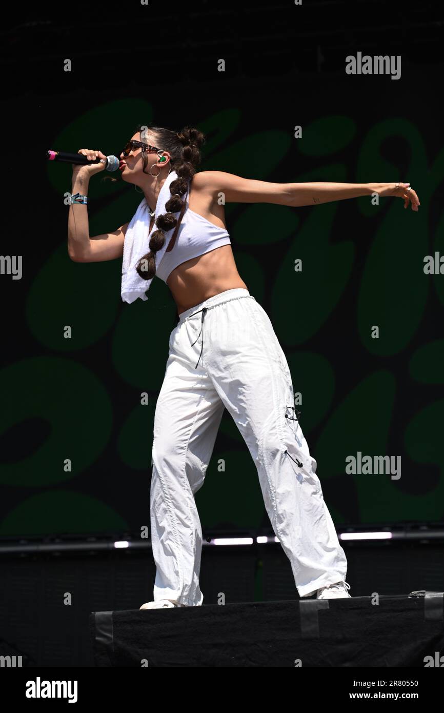 18 June 2023, Lower Saxony, Scheeßel: The German rapper "Nina Chuba ...