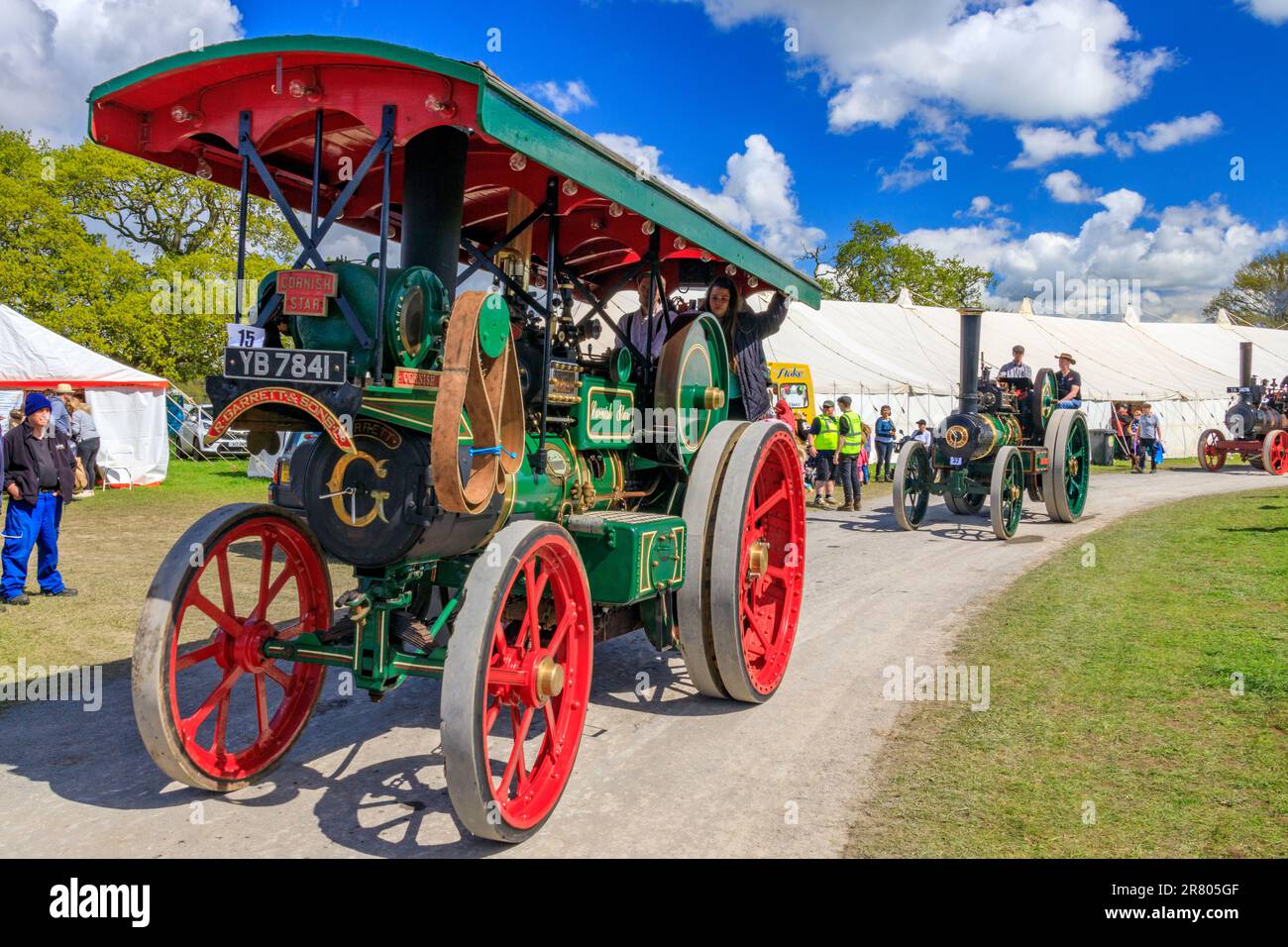 1926 Garrett Showmans Tractor 'Cornish Star' parading at Abbey Hill ...