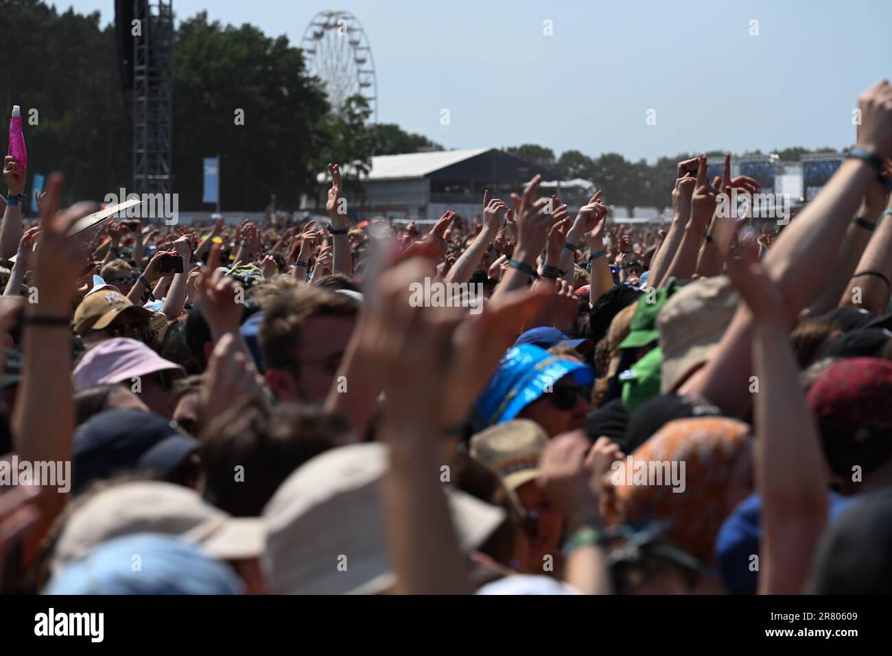 18 June 2023, Lower Saxony, Scheeßel: Thousands of visitors to the ...
