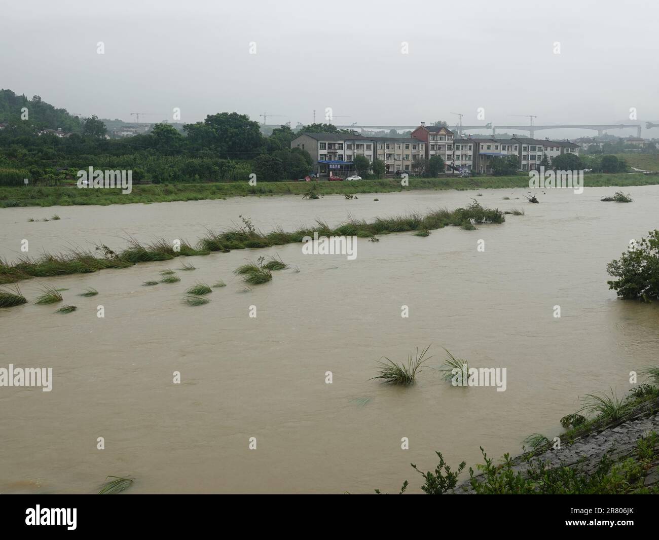 Flood of Huangbai River, a first-level tributary of the Yangtze River ...