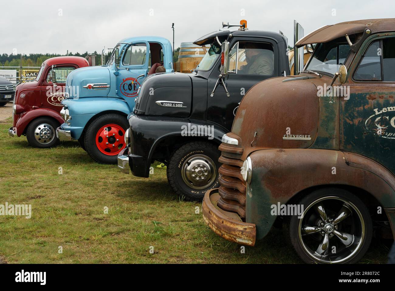 Chevrolet coe truck hi-res stock photography and images - Alamy