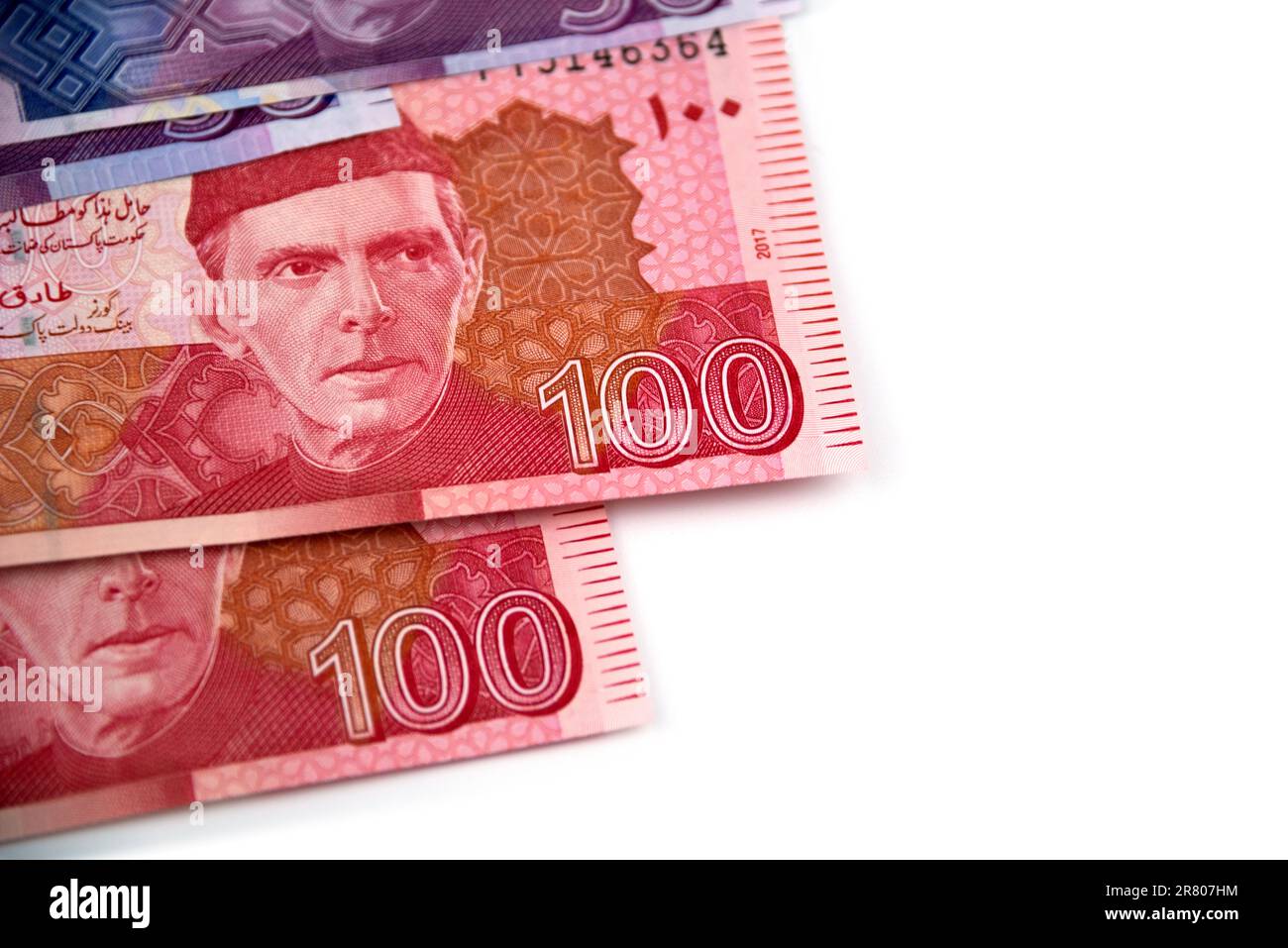 Pakistan 100 rupee note hi-res stock photography and images - Alamy