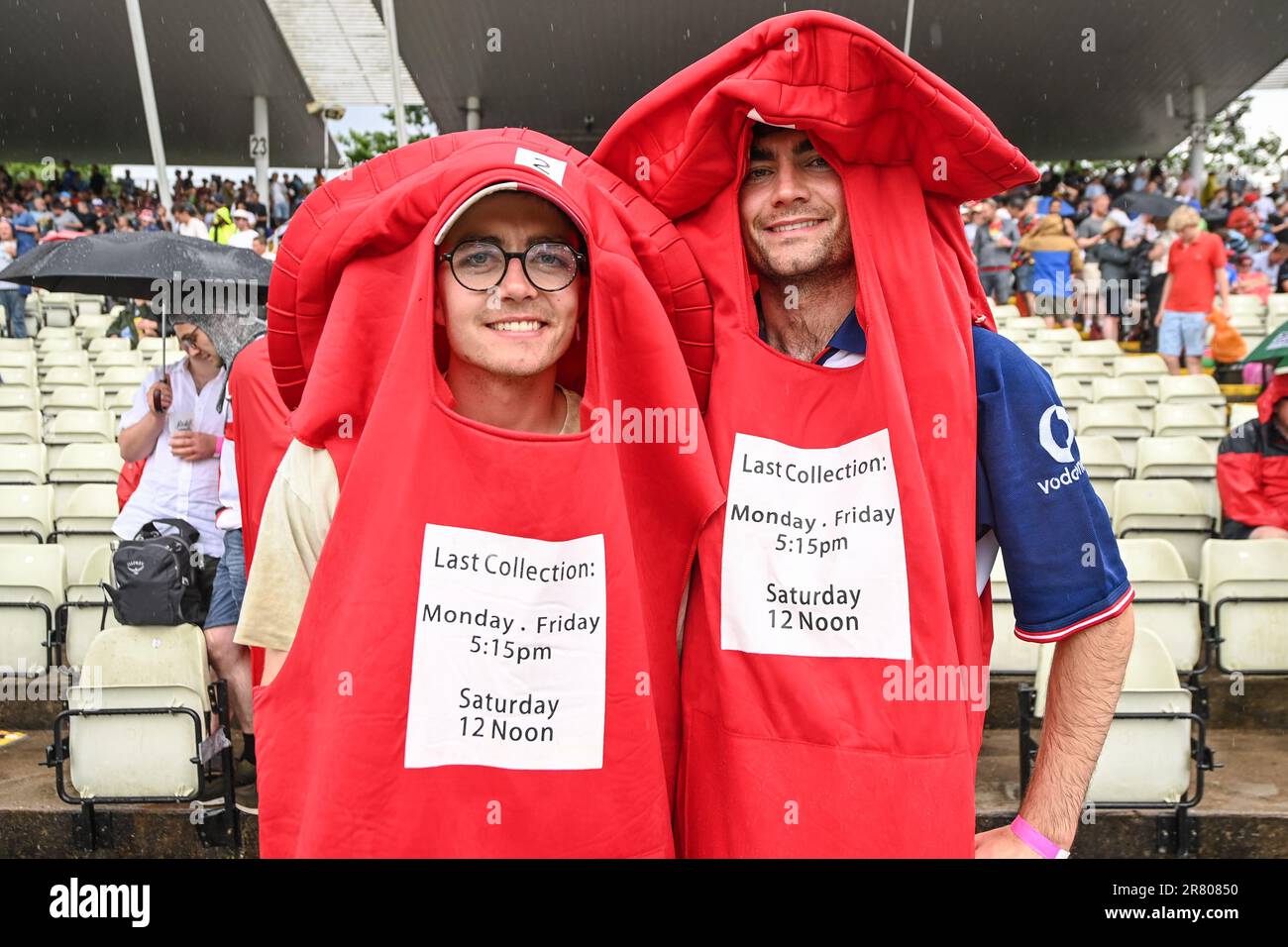 England fans still having fun despite the rain during the LV= Insurance ...