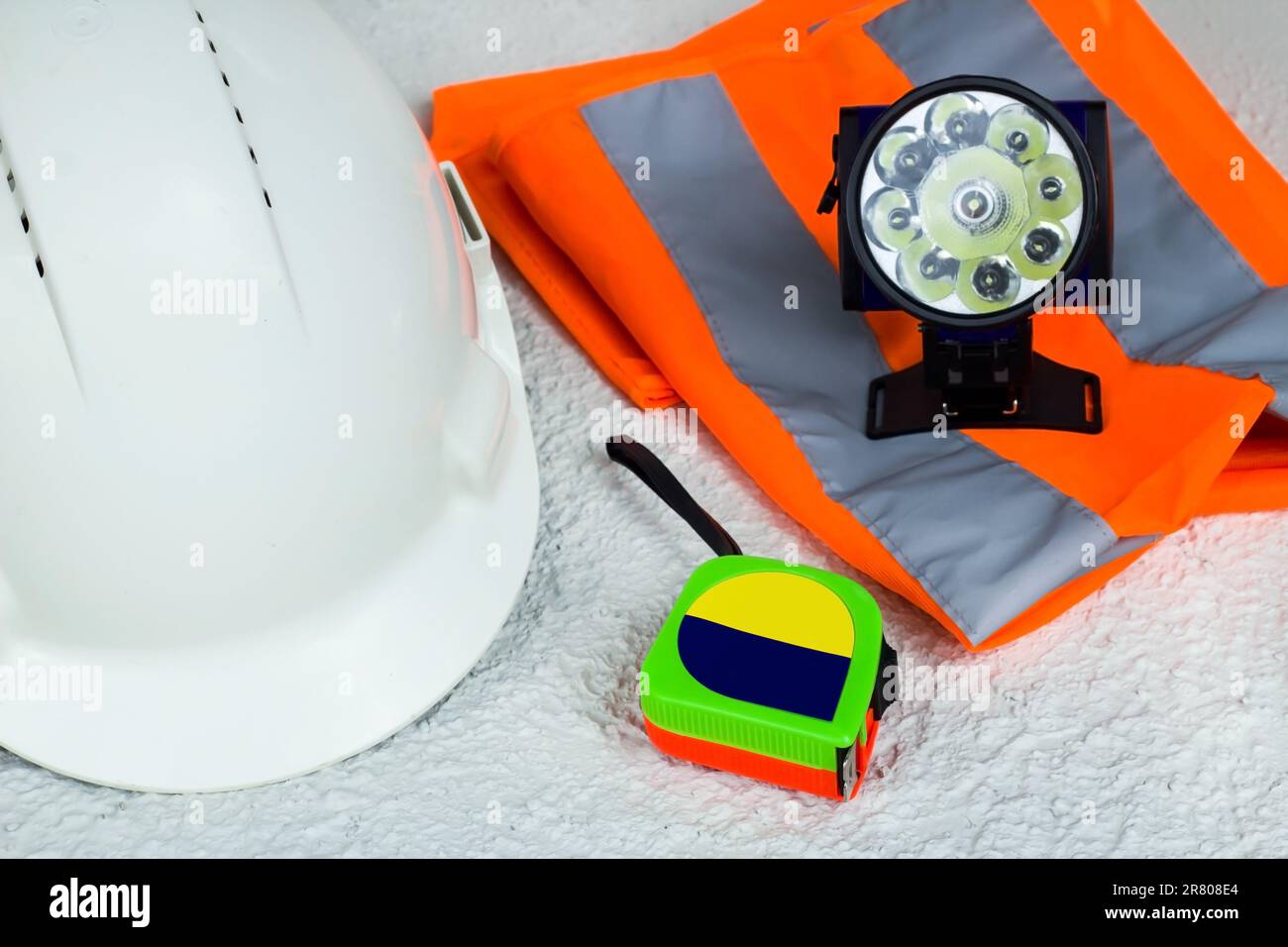 Reflective surface overhead hi-res stock photography and images - Alamy