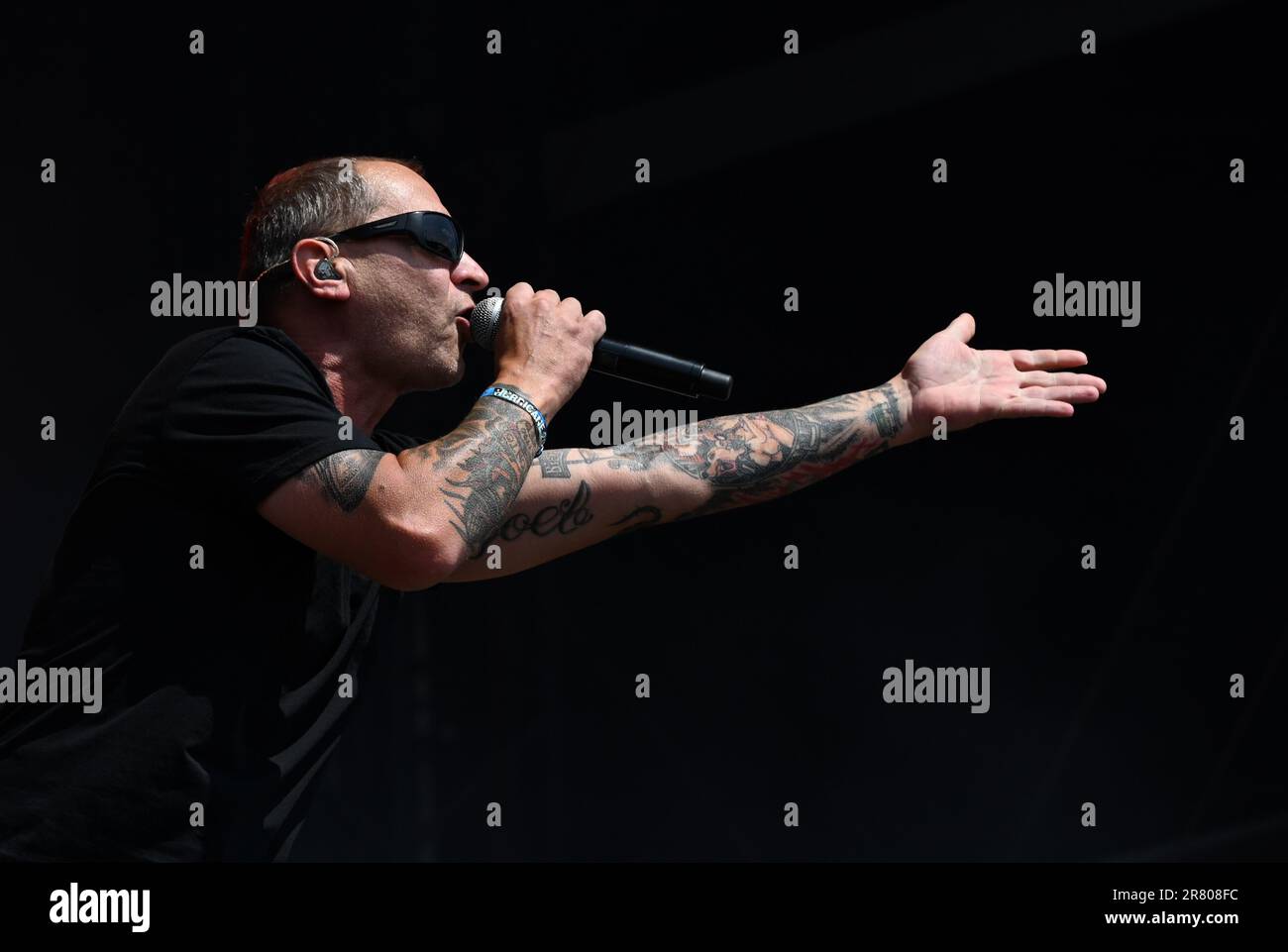 18 June 2023, Lower Saxony, Scheeßel: Oliver Meister, singer of the ...