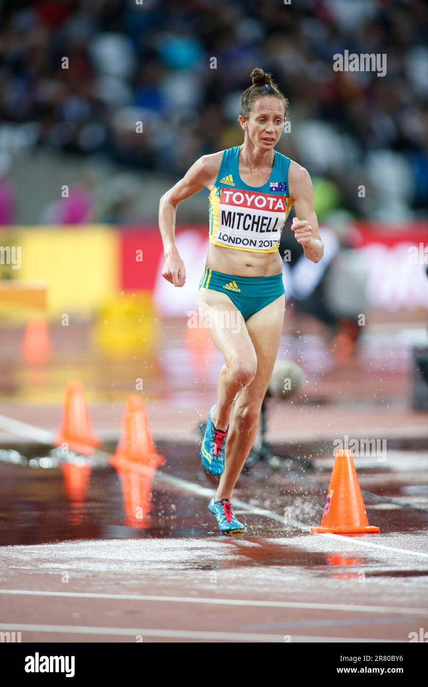 Victoria Mitchell participating in the 3000 Metres Steeplechase at the ...