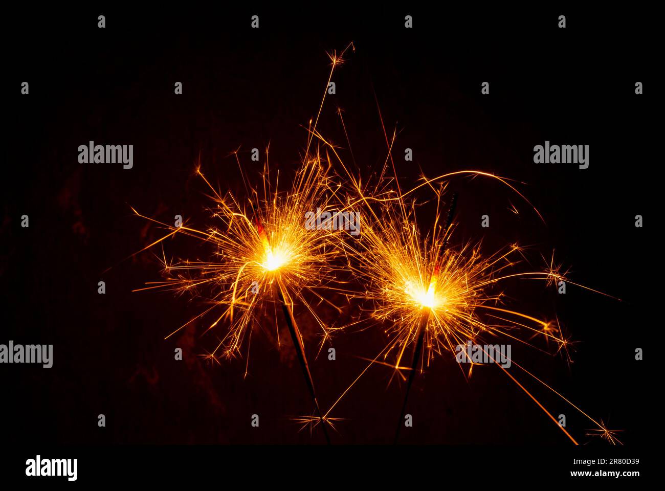 Sparklers new year kids hi-res stock photography and images - Alamy