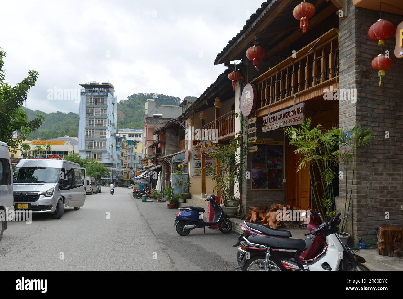 Dong Van ancient town. Ha Giang, Vietnam. 越南旅游, वियतनाम पर्यटन, 베트남 관광 ...