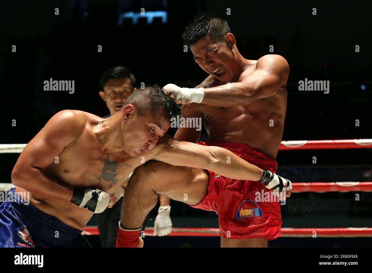 Yangon, Myanmar. 18th June, 2023. Hantharwady (R) of Myanmar competes ...