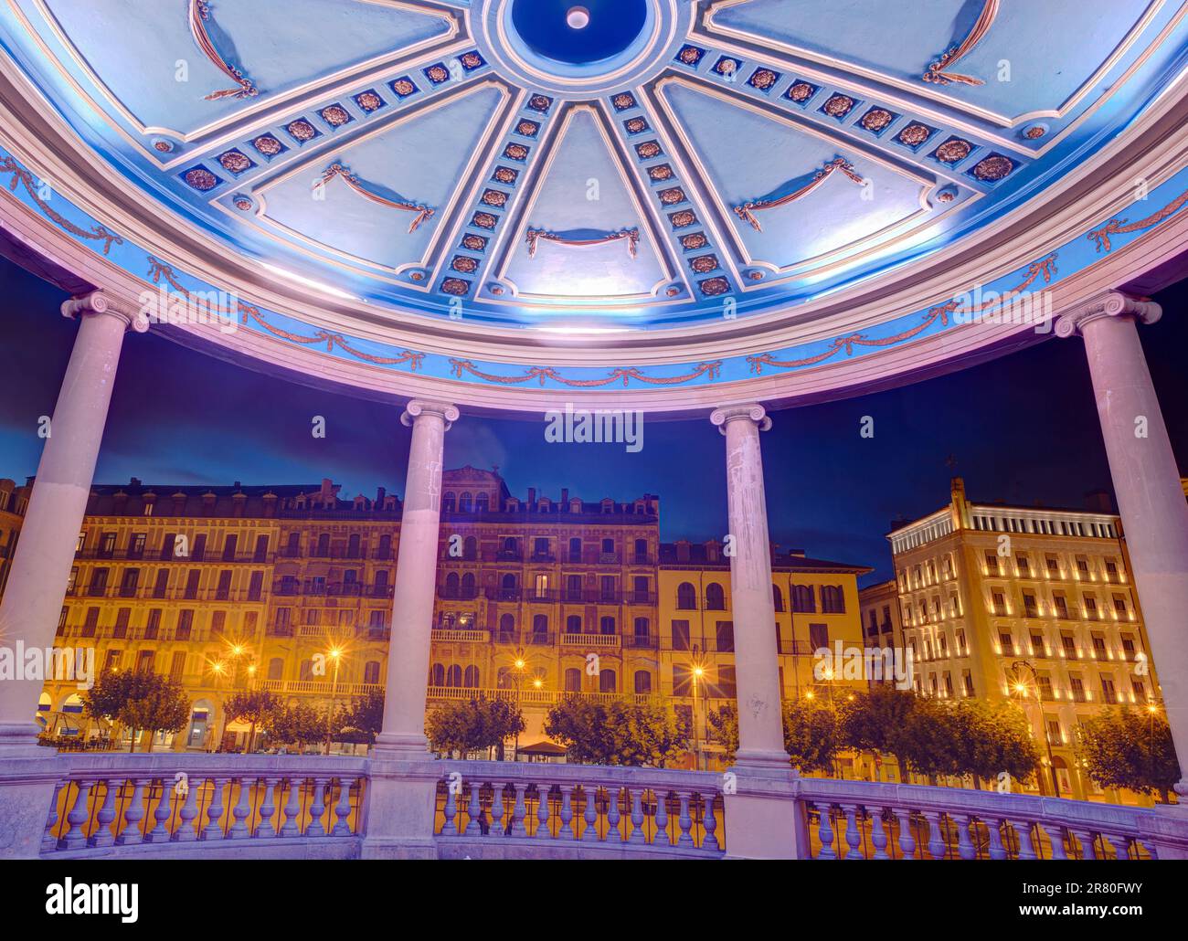 Night view of the typical kiosk illuminated in Pamplona, Spain Stock ...