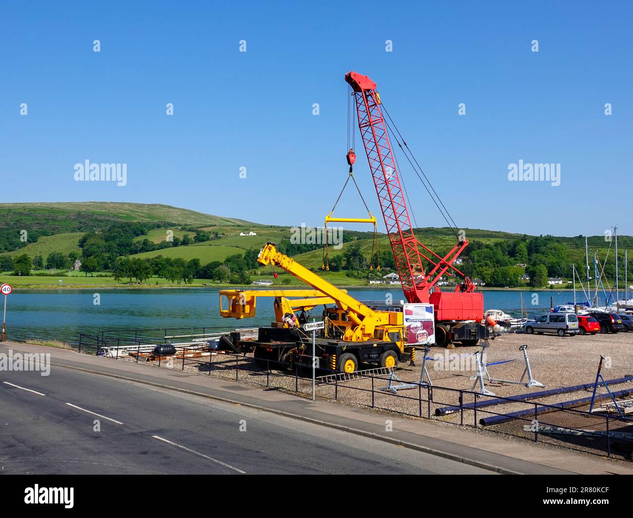 Heavy equipment, crane, lift, at the Port Bannatyne yacht marina, Kames ... Heavy equipment, crane, lift, at the Port Bannatyne yacht marina, Kames ...